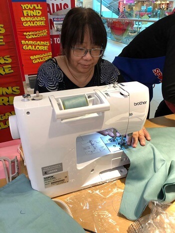 The 7 Best Basic Sewing Machines - (Reviews & Buying Guide)